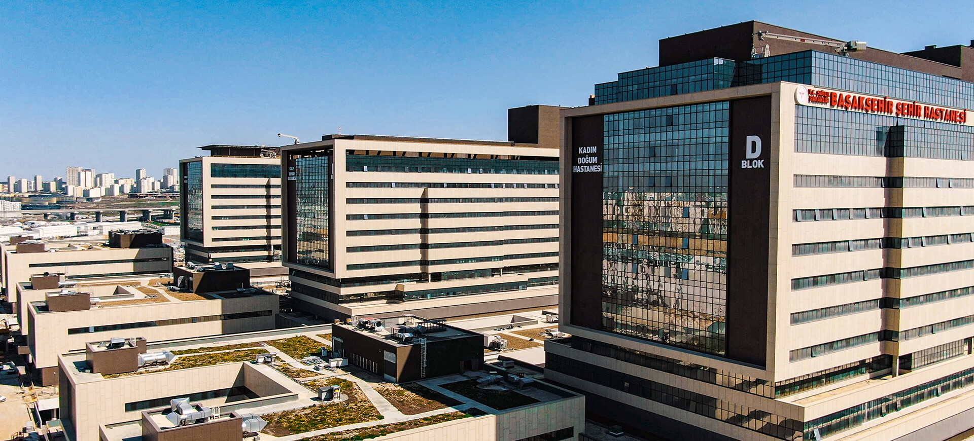 BAŞAKŞEHİR ÇAM & SAKURA CITY HOSPITAL | Rönesans Sağlık Yatırım