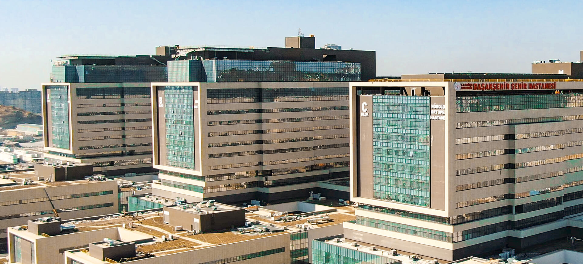 BAŞAKŞEHİR ÇAM & SAKURA CITY HOSPITAL | Rönesans Sağlık Yatırım